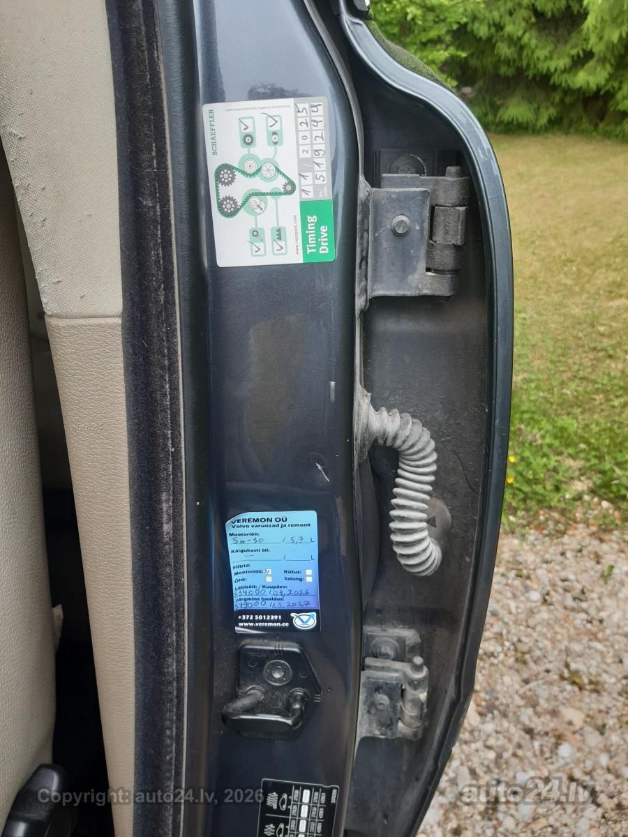 Grey Volvo XC90 2007 in Rapla, with an engine capacity of 2.40 L and mileage of 542 thousand km for 1900 €, photo 12 on AUTOMOTO.COM.LV
