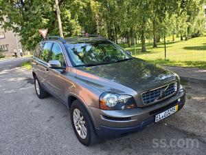 Pelēks Volvo XC90 2007 Ludza, ar dzinēja tilpumu 2.40 L un nobraukumu 260 tūkst. km par 5290 €, foto 3 vietnē AUTOMOTO.COM.LV