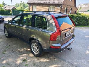 Pelēks Volvo XC90 2007 Ludza, ar dzinēja tilpumu 2.40 L un nobraukumu 260 tūkst. km par 5290 €, foto 5 vietnē AUTOMOTO.COM.LV