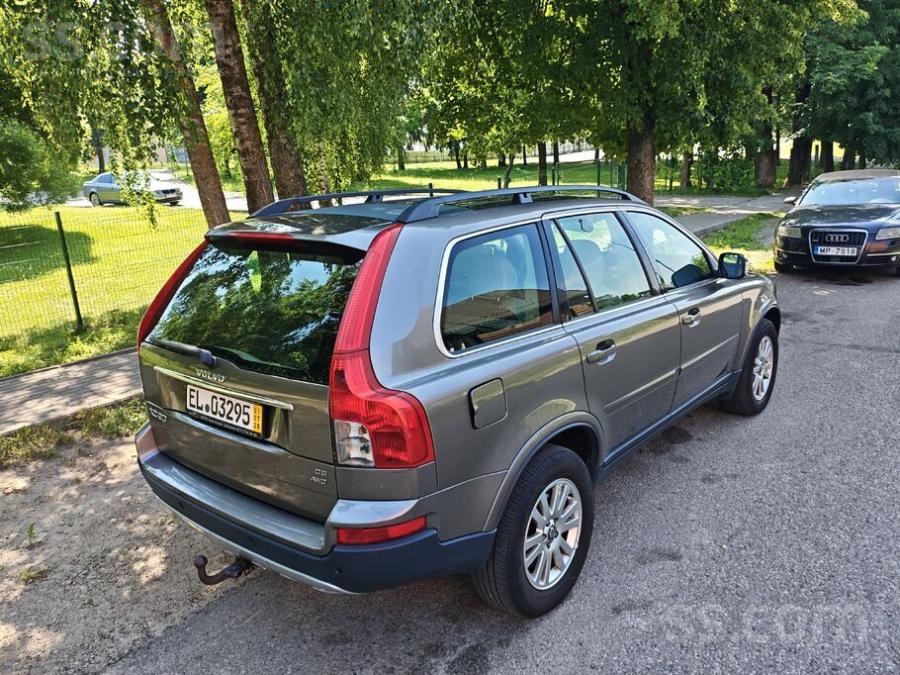 Pelēks Volvo XC90 2007 Ludza, ar dzinēja tilpumu 2.40 L un nobraukumu 260 tūkst. km par 5290 €, foto 6 vietnē AUTOMOTO.COM.LV