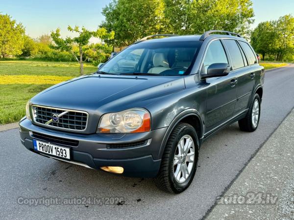 Pelēks Volvo XC90 2008 Tallina, ar dzinēja tilpumu 2.40 L un nobraukumu 298 tūkst. km par 4990 €, foto 1 vietnē AUTOMOTO.COM.LV