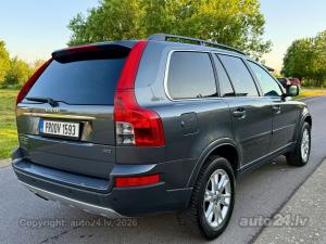 Pelēks Volvo XC90 2008 Tallina, ar dzinēja tilpumu 2.40 L un nobraukumu 298 tūkst. km par 4990 €, foto 10 vietnē AUTOMOTO.COM.LV