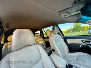 Pelēks Volvo XC90 2008 Tallina, ar dzinēja tilpumu 2.40 L un nobraukumu 298 tūkst. km par 4990 €, foto 13 vietnē AUTOMOTO.COM.LV