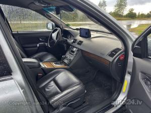 Grey Volvo XC90 2009 in Tallinn, with an engine capacity of 2.40 L and mileage of 277 thousand km for 11500 €, photo 6 on AUTOMOTO.COM.LV