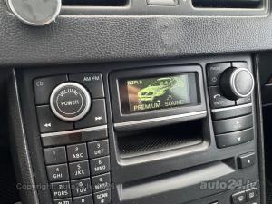 Grey Volvo XC90 2009 in Tallinn, with an engine capacity of 2.40 L and mileage of 277 thousand km for 11500 €, photo 11 on AUTOMOTO.COM.LV