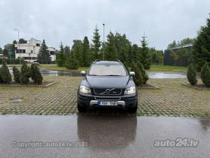 Pelēks Volvo XC90 2010 Kuresāre, ar dzinēja tilpumu 2.40 L un nobraukumu 330 tūkst. km par 9500 €, foto  vietnē AUTOMOTO.COM.LV