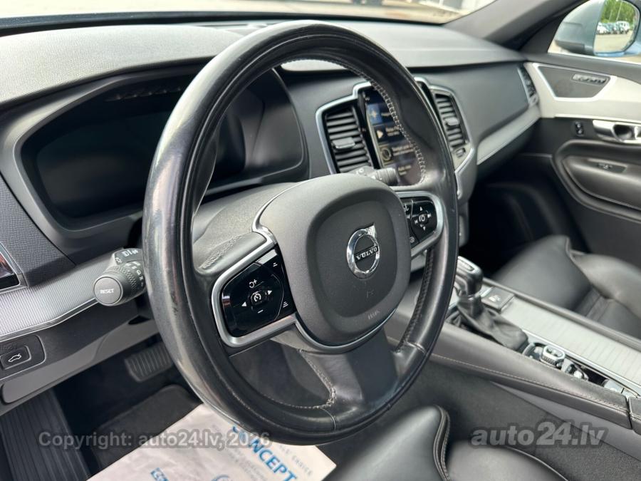 Pelēks Volvo XC90 2016 Tartu, ar dzinēja tilpumu 2.00 L un nobraukumu 162 tūkst. km par 25800 €, foto 29 vietnē AUTOMOTO.COM.LV
