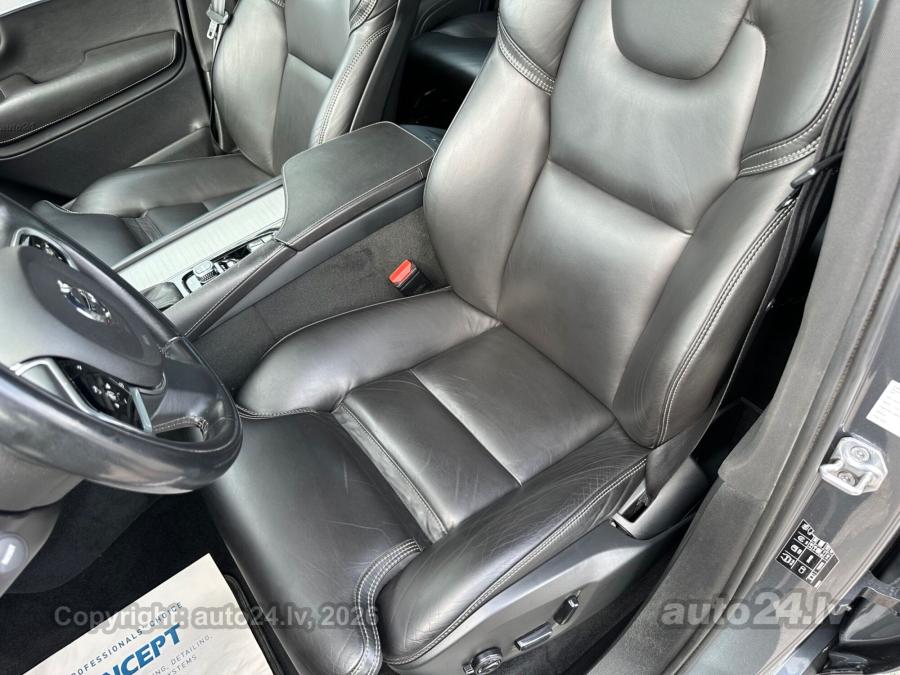 Pelēks Volvo XC90 2016 Tartu, ar dzinēja tilpumu 2.00 L un nobraukumu 162 tūkst. km par 25800 €, foto 30 vietnē AUTOMOTO.COM.LV