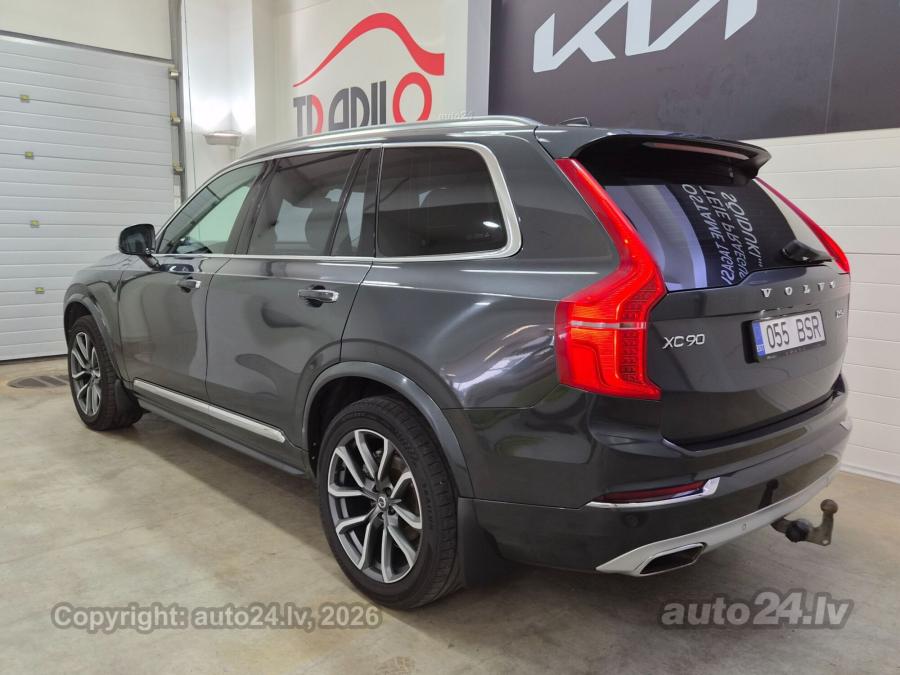 Grey Volvo XC90 2016 in Haapsalu, with an engine capacity of 2.00 L and mileage of 297 thousand km for 19999 €, photo 7 on AUTOMOTO.COM.LV