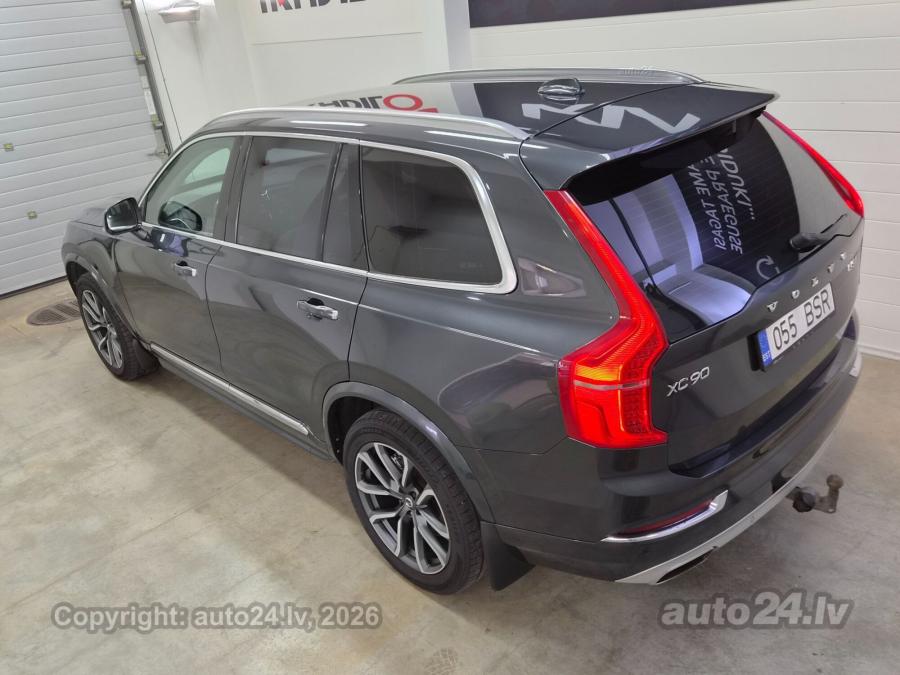 Grey Volvo XC90 2016 in Haapsalu, with an engine capacity of 2.00 L and mileage of 297 thousand km for 19999 €, photo 8 on AUTOMOTO.COM.LV