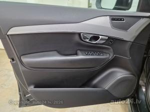 Grey Volvo XC90 2016 in Haapsalu, with an engine capacity of 2.00 L and mileage of 297 thousand km for 19999 €, photo 12 on AUTOMOTO.COM.LV
