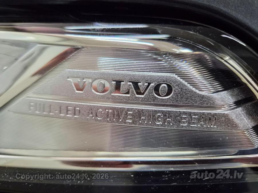 Grey Volvo XC90 2016 in Haapsalu, with an engine capacity of 2.00 L and mileage of 297 thousand km for 19999 €, photo 27 on AUTOMOTO.COM.LV