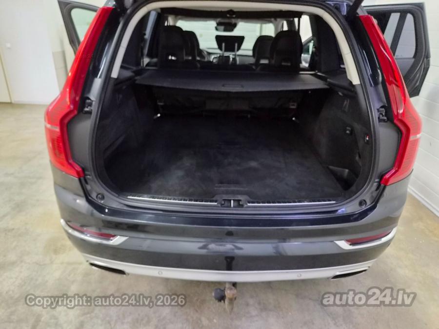 Grey Volvo XC90 2016 in Haapsalu, with an engine capacity of 2.00 L and mileage of 297 thousand km for 19999 €, photo 30 on AUTOMOTO.COM.LV