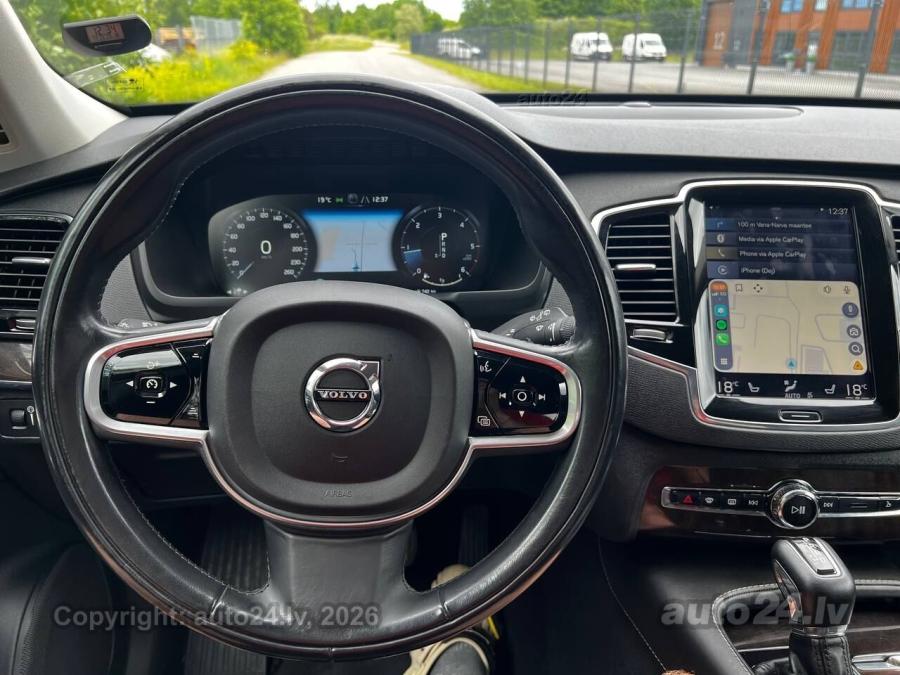 Grey Volvo XC90 2017 in Tallinn, with an engine capacity of 2.00 L and mileage of 200 thousand km for 23990 €, photo 15 on AUTOMOTO.COM.LV