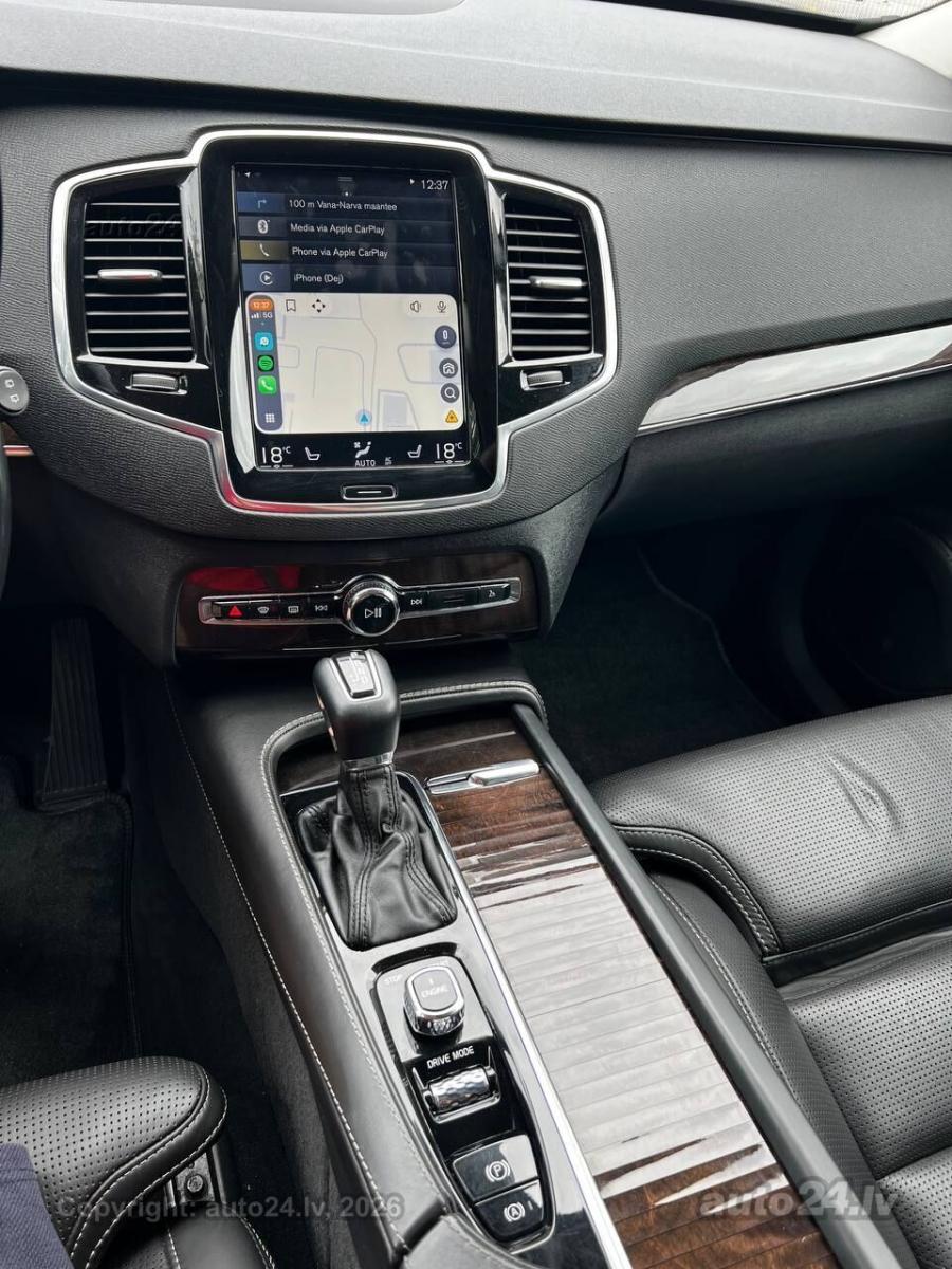 Grey Volvo XC90 2017 in Tallinn, with an engine capacity of 2.00 L and mileage of 200 thousand km for 23990 €, photo 17 on AUTOMOTO.COM.LV