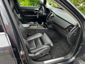 Grey Volvo XC90 2017 in Tallinn, with an engine capacity of 2.00 L and mileage of 200 thousand km for 23990 €, photo 24 on AUTOMOTO.COM.LV