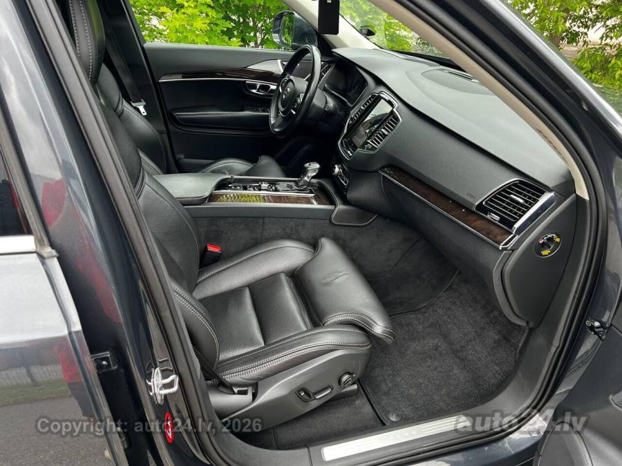 Grey Volvo XC90 2017 in Tallinn, with an engine capacity of 2.00 L and mileage of 200 thousand km for 23990 €, photo 24 on AUTOMOTO.COM.LV