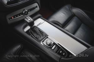 Pelēks Volvo XC90 2018 Tartu, ar dzinēja tilpumu 2.00 L un nobraukumu 109 tūkst. km par 33900 €, foto 20 vietnē AUTOMOTO.COM.LV
