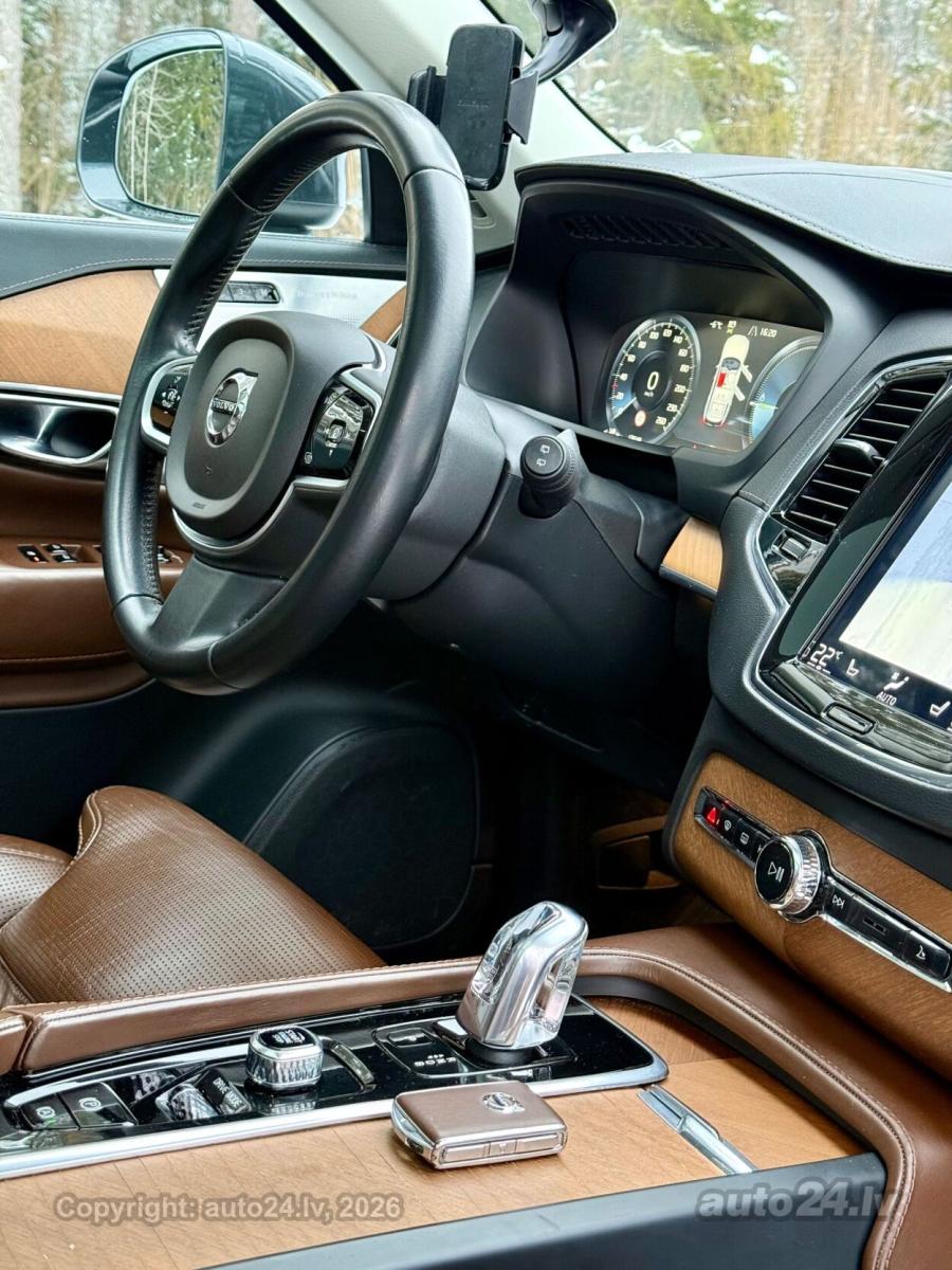 Pelēks Volvo XC90 2019 Tallina, ar dzinēja tilpumu 2.00 L un nobraukumu 172 tūkst. km par 34990 €, foto 10 vietnē AUTOMOTO.COM.LV