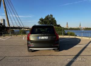 Grey Volvo XC90 2019 in Riga, with an engine capacity of 2.00 L and mileage of 121 thousand km for 32555 €, photo 21 on AUTOMOTO.COM.LV