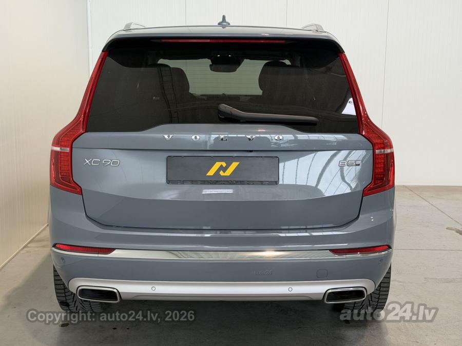 Pelēks Volvo XC90 2021 Tartu, ar dzinēja tilpumu 2.00 L un nobraukumu 114 tūkst. km par 44900 €, foto 16 vietnē AUTOMOTO.COM.LV