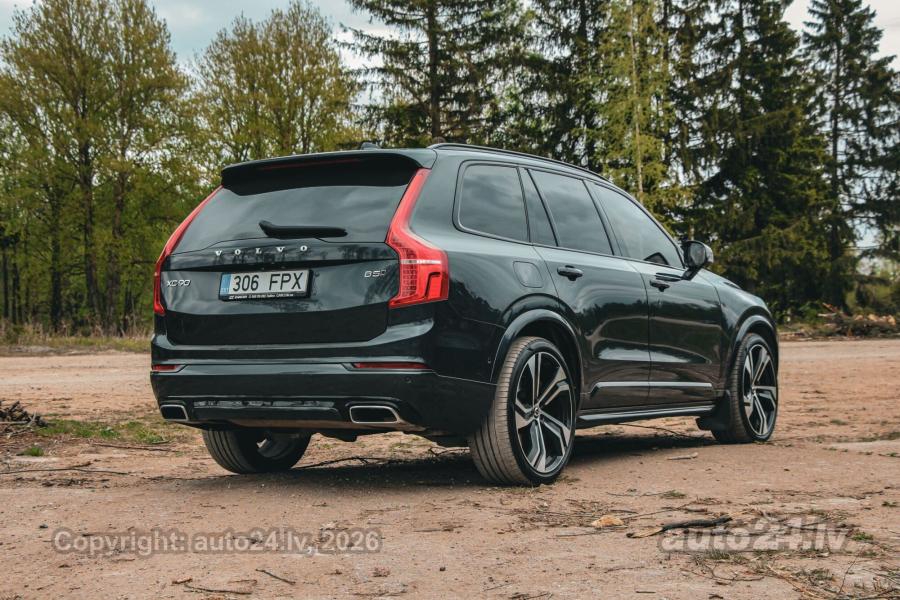 Grey Volvo XC90 2021 in Tallinn, with an engine capacity of 2.00 L and mileage of 116 thousand km for 49500 €, photo 4 on AUTOMOTO.COM.LV