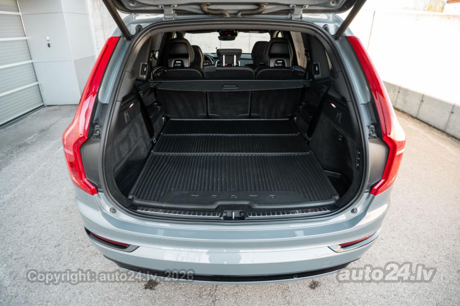 Pelēks Volvo XC90 2022 Tartu, ar dzinēja tilpumu 2.00 L un nobraukumu 64 tūkst. km par 56900 €, foto 7 vietnē AUTOMOTO.COM.LV