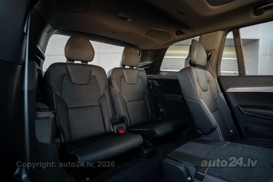 Pelēks Volvo XC90 2022 Tartu, ar dzinēja tilpumu 2.00 L un nobraukumu 64 tūkst. km par 56900 €, foto 17 vietnē AUTOMOTO.COM.LV