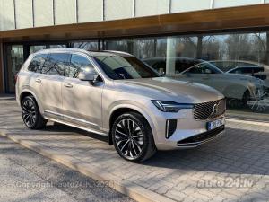 Pelēks Volvo XC90 2025 Tartu, ar dzinēja tilpumu 2.00 L un nobraukumu 5 tūkst. km par 85900 €, foto  vietnē AUTOMOTO.COM.LV