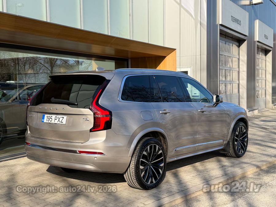 Pelēks Volvo XC90 2025 Tartu, ar dzinēja tilpumu 2.00 L un nobraukumu 5 tūkst. km par 85900 €, foto 4 vietnē AUTOMOTO.COM.LV
