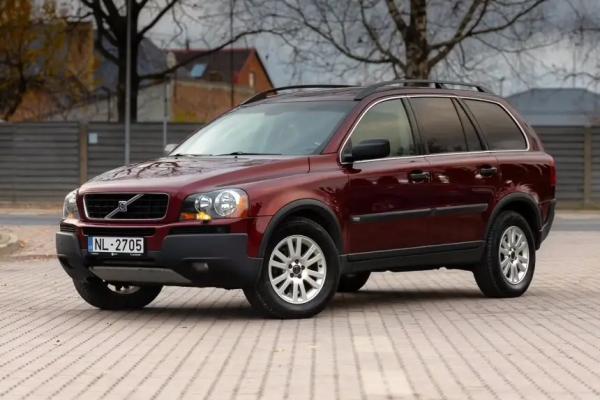 Sarkans Volvo XC90 2003 Jelgava, ar dzinēja tilpumu 2.40 L un nobraukumu 352 tūkst. km par 5400 €, foto 1 vietnē AUTOMOTO.COM.LV