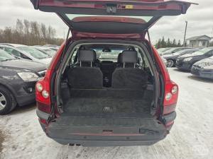 Sarkans Volvo XC90 2004 Utena, ar dzinēja tilpumu 2.40 L un nobraukumu 305 tūkst. km par 3700 €, foto 7 vietnē AUTOMOTO.COM.LV