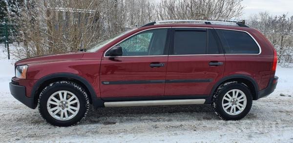 Sarkans Volvo XC90 2005 Rīga, ar dzinēja tilpumu 2.40 L un nobraukumu 271 tūkst. km par 4995 €, foto 3 vietnē AUTOMOTO.COM.LV