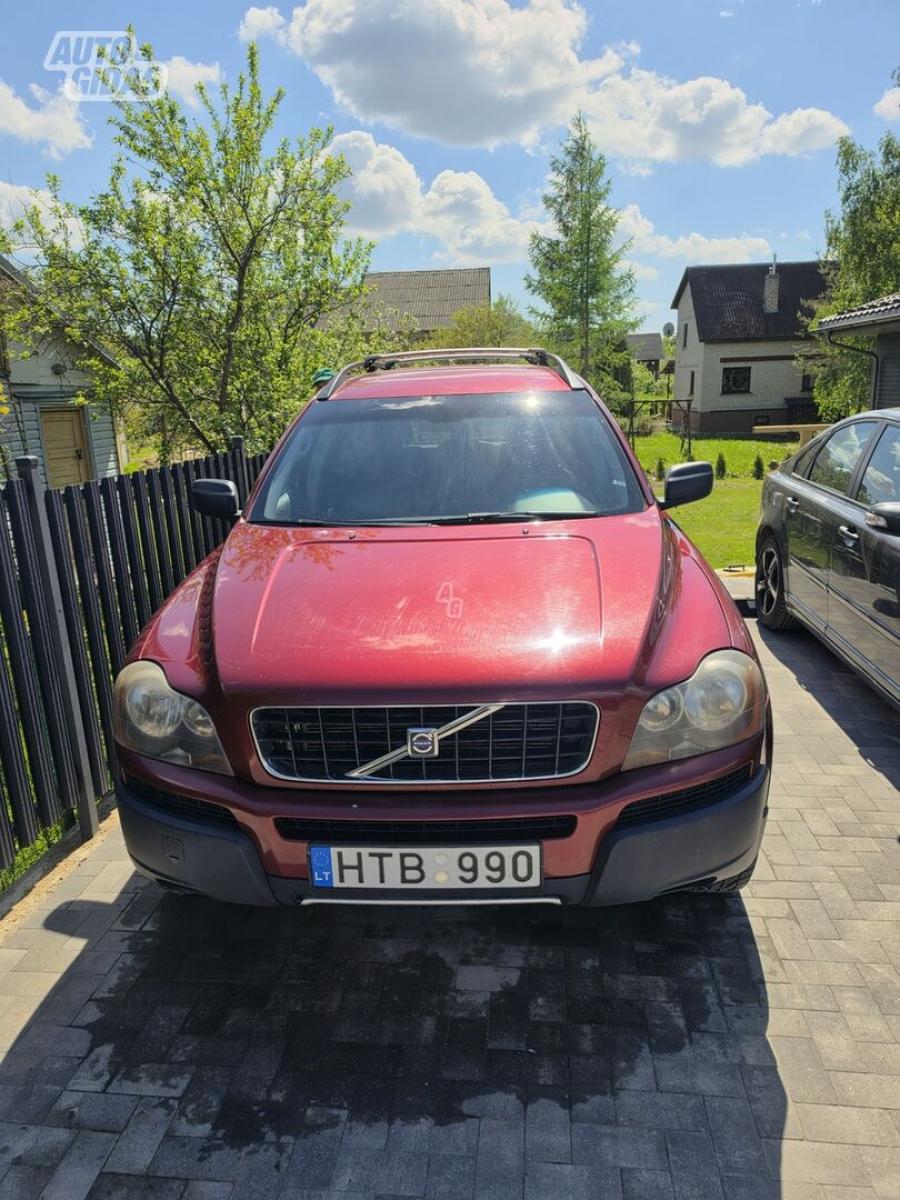 Sarkans Volvo XC90 2005 Viļņa, ar dzinēja tilpumu 2.40 L un nobraukumu 301 tūkst. km par 3500 €, foto 1 vietnē AUTOMOTO.COM.LV