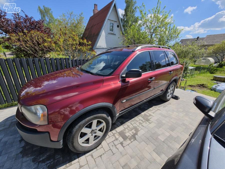 Sarkans Volvo XC90 2005 Viļņa, ar dzinēja tilpumu 2.40 L un nobraukumu 301 tūkst. km par 3500 €, foto 3 vietnē AUTOMOTO.COM.LV