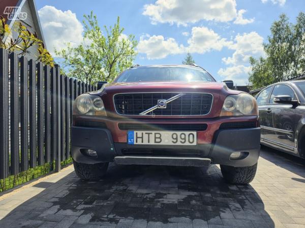 Красный Вольво ХС90 2005 в Вильнюс, объемом двигателя 2.40 л и пробегом 301 тыс. км за 3500 €, фото 6 на AUTOMOTO.COM.LV