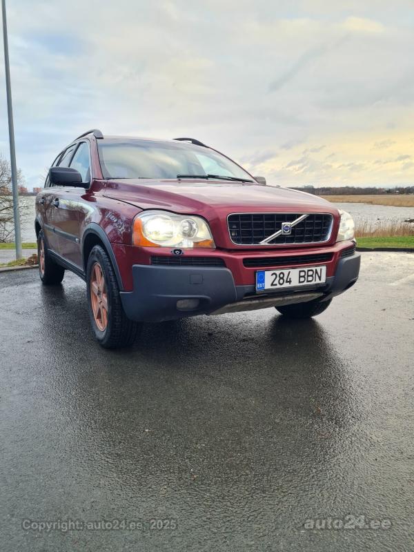 Red Volvo XC90 2006 in Tallinn, with an engine capacity of 2.40 L and mileage of 380 thousand km for 3999 €, photo 9 on AUTOMOTO.COM.LV
