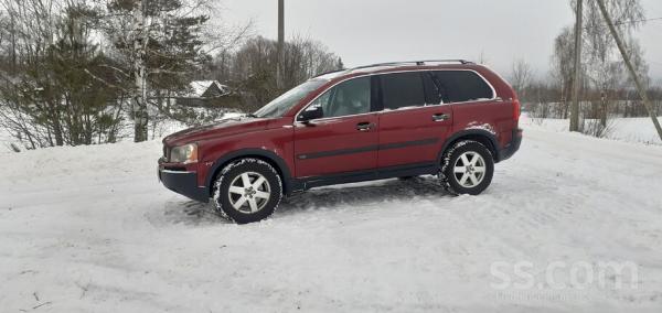 Red Volvo XC90 2006 in Jekabpils, with an engine capacity of 2.50 L and mileage of 346 thousand km for 3700 €, photo 2 on AUTOMOTO.COM.LV