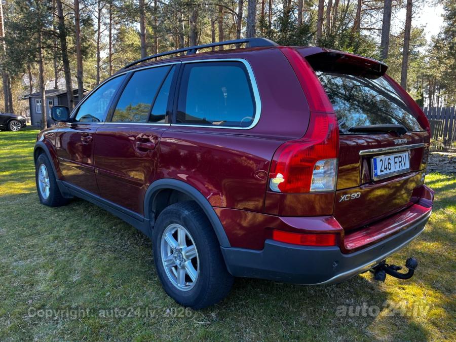 Красный Вольво ХС90 2006 в Таллин, объемом двигателя 2.50 л и пробегом 270 тыс. км за 3700 €, фото 4 на AUTOMOTO.COM.LV