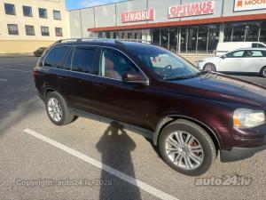 Sarkans Volvo XC90 2006 Tallina, ar dzinēja tilpumu 2.40 L un nobraukumu 0 tūkst. km par 1 €, foto 3 vietnē AUTOMOTO.COM.LV