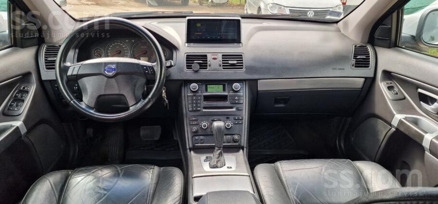 Sarkans Volvo XC90 2006 Valmiera, ar dzinēja tilpumu 2.40 L un nobraukumu 371 tūkst. km par 5600 €, foto 12 vietnē AUTOMOTO.COM.LV