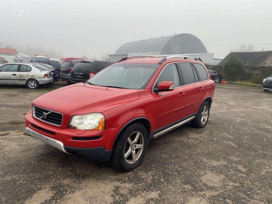 Red Volvo XC90 2007 in Radviliskis, with an engine capacity of 2.40 L and mileage of 363 thousand km for 5384 €, photo 1 on AUTOMOTO.COM.LV