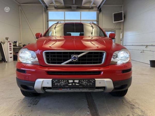 Red Volvo XC90 2007 in Radviliskis, with an engine capacity of 2.40 L and mileage of 363 thousand km for 5950 €, photo 5 on AUTOMOTO.COM.LV
