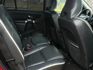 Sarkans Volvo XC90 2007 Jelgava, ar dzinēja tilpumu 2.40 L un nobraukumu 290 tūkst. km par 7990 €, foto 12 vietnē AUTOMOTO.COM.LV