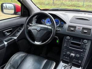 Sarkans Volvo XC90 2007 Jelgava, ar dzinēja tilpumu 2.40 L un nobraukumu 290 tūkst. km par 7990 €, foto 14 vietnē AUTOMOTO.COM.LV