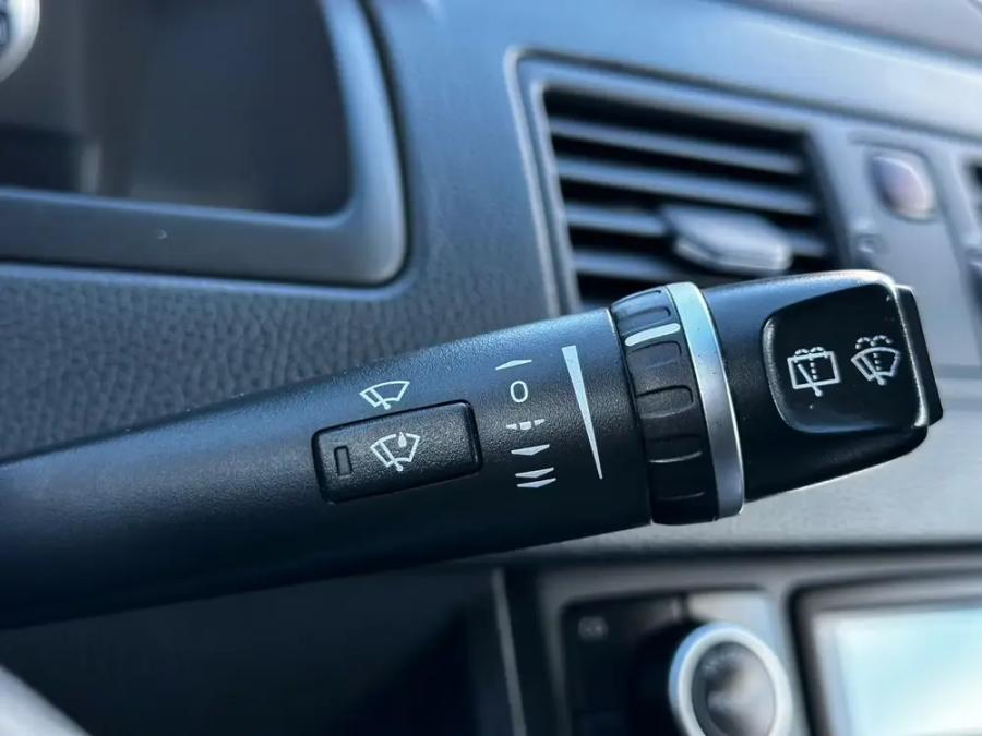Sarkans Volvo XC90 2007 Jelgava, ar dzinēja tilpumu 2.40 L un nobraukumu 290 tūkst. km par 7990 €, foto 24 vietnē AUTOMOTO.COM.LV