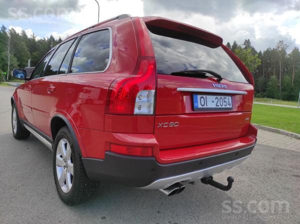 Volvo XC90 2007 Rīga vietnē Sarkans Volvo XC90 2007 Rīga, ar dzinēja tilpumu 2.40 L un nobraukumu 0 tūkst. km par 6500 €, foto 7 vietnē AUTOMOTO.COM.LV