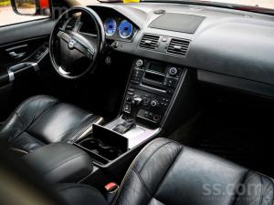 Sarkans Volvo XC90 2007 Kuldīga, ar dzinēja tilpumu 2.40 L un nobraukumu 337 tūkst. km par 6700 €, foto 5 vietnē AUTOMOTO.COM.LV