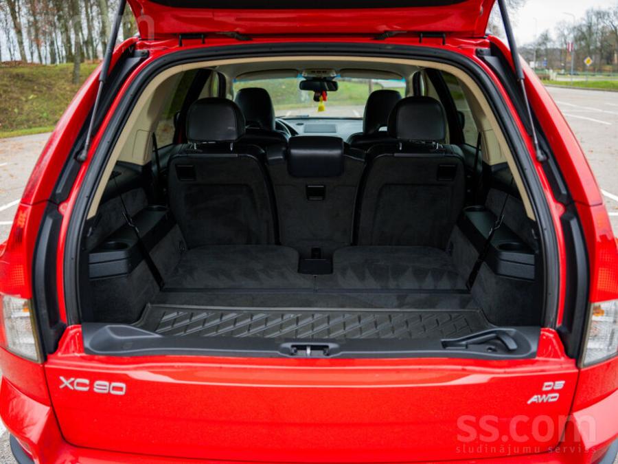 Sarkans Volvo XC90 2007 Kuldīga, ar dzinēja tilpumu 2.40 L un nobraukumu 337 tūkst. km par 6700 €, foto 10 vietnē AUTOMOTO.COM.LV
