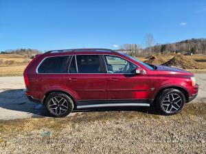 Sarkans Volvo XC90 2008 Tartu, ar dzinēja tilpumu 2.40 L un nobraukumu 389 tūkst. km par 3800 €, foto 2 vietnē AUTOMOTO.COM.LV